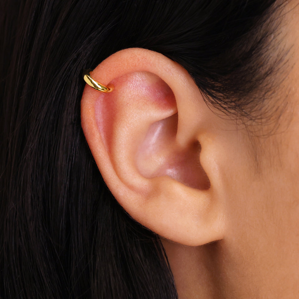 Round Solid Hoops – Eyrful Artistry