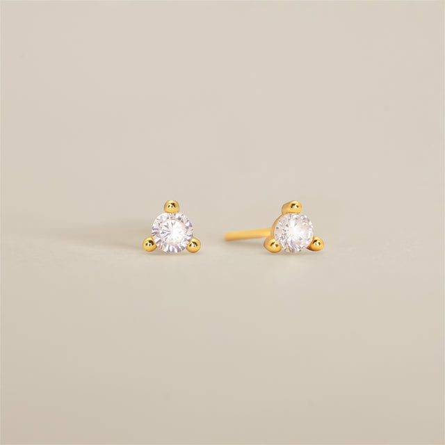 TOBI Diamond Studs – Eyrful Artistry